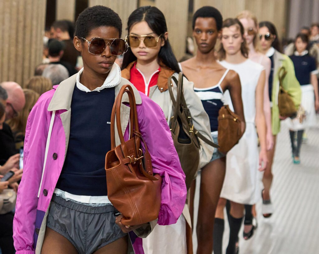 Fashion weeks de 2025: acompanhe guia completo de datas – TRAUM
